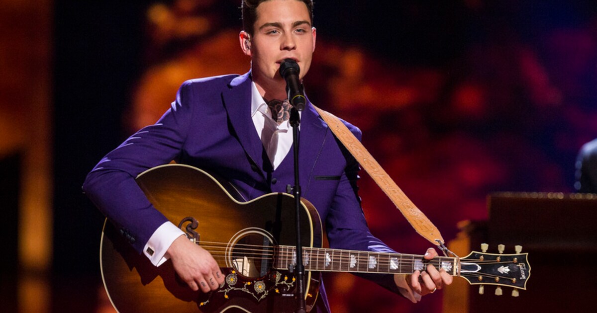 Trotse vader Douwe Bob plaatst schattig kiekje met zijn dochter Bobby Lou