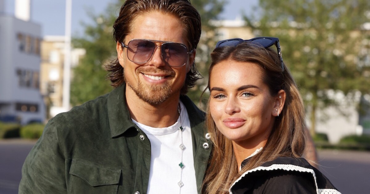 André en Sarah hebben laten matching tattoos zetten | Flair