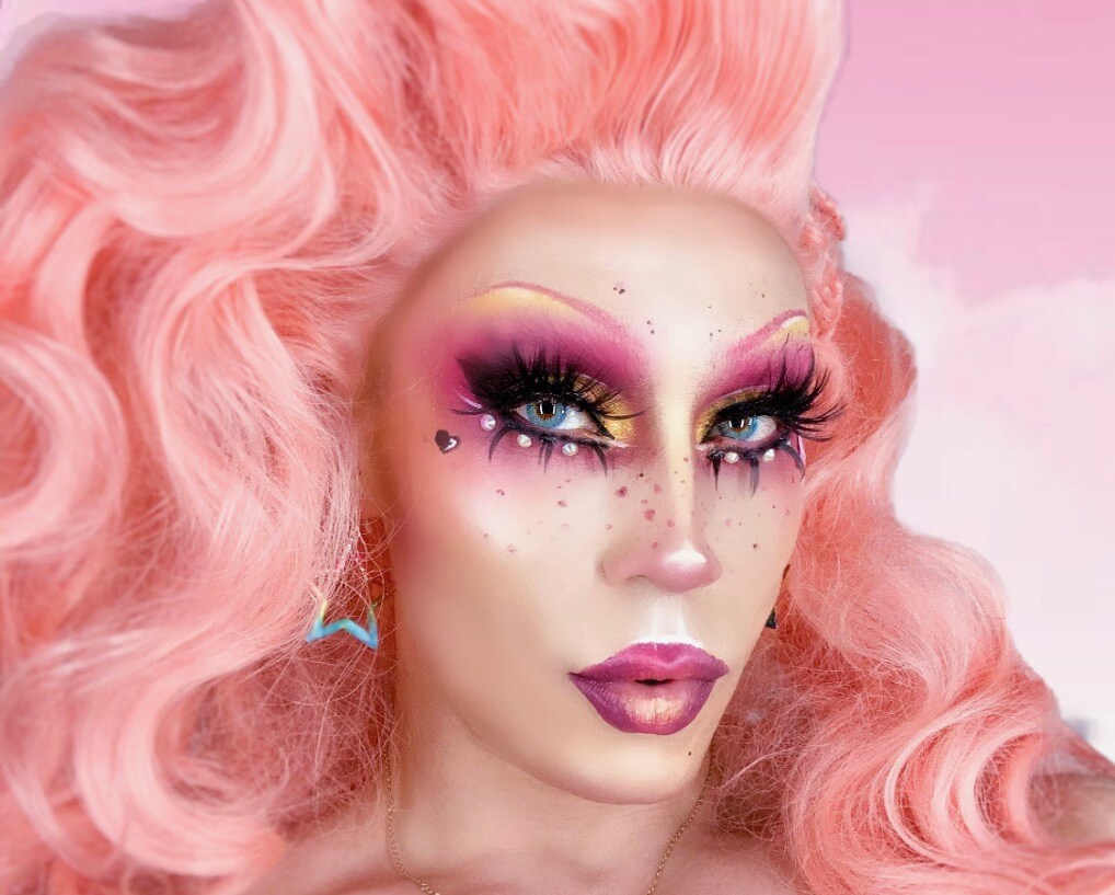 Bobby is dragqueen: 'drag is echt een kunstvorm' - Flair - Voor jou ...