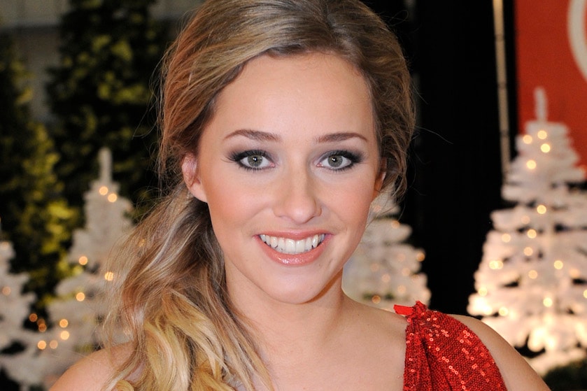 Zimra Geurts (29) ernstig ziek door borstimplantaten