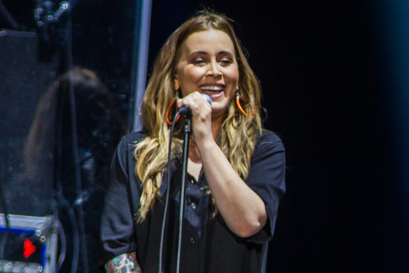 Gaat Anouk Amsterdam verlaten? Penthouse met enorme winst verkocht | Flair