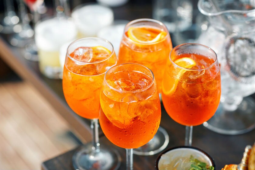 Hebben! Een Aperol Spritz-tap (OMG yes!) voor in huis | Flair