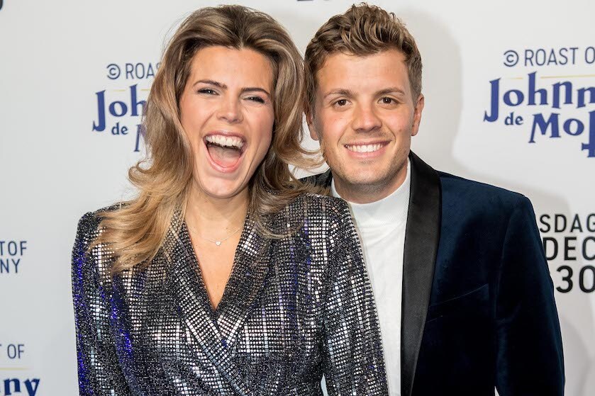 Kim Kötter blikt terug op zwangerschap met een reeks prachtige foto's ...