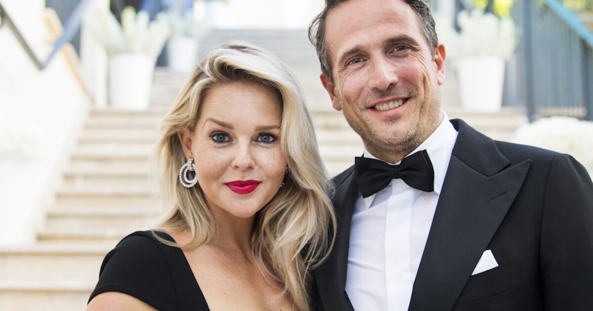 Grappig: op deze foto lijkt het zoontje van Chantal Janzen een oorbel te hebben | Flair