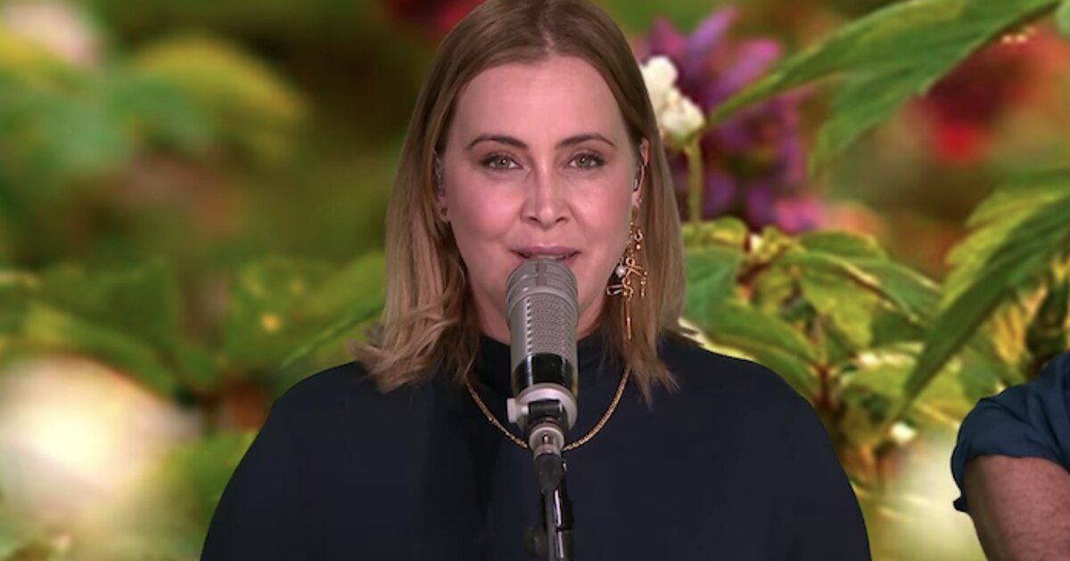 Gemist? Anouk verrast kijkers van RTL Weer met geweldig optreden ...