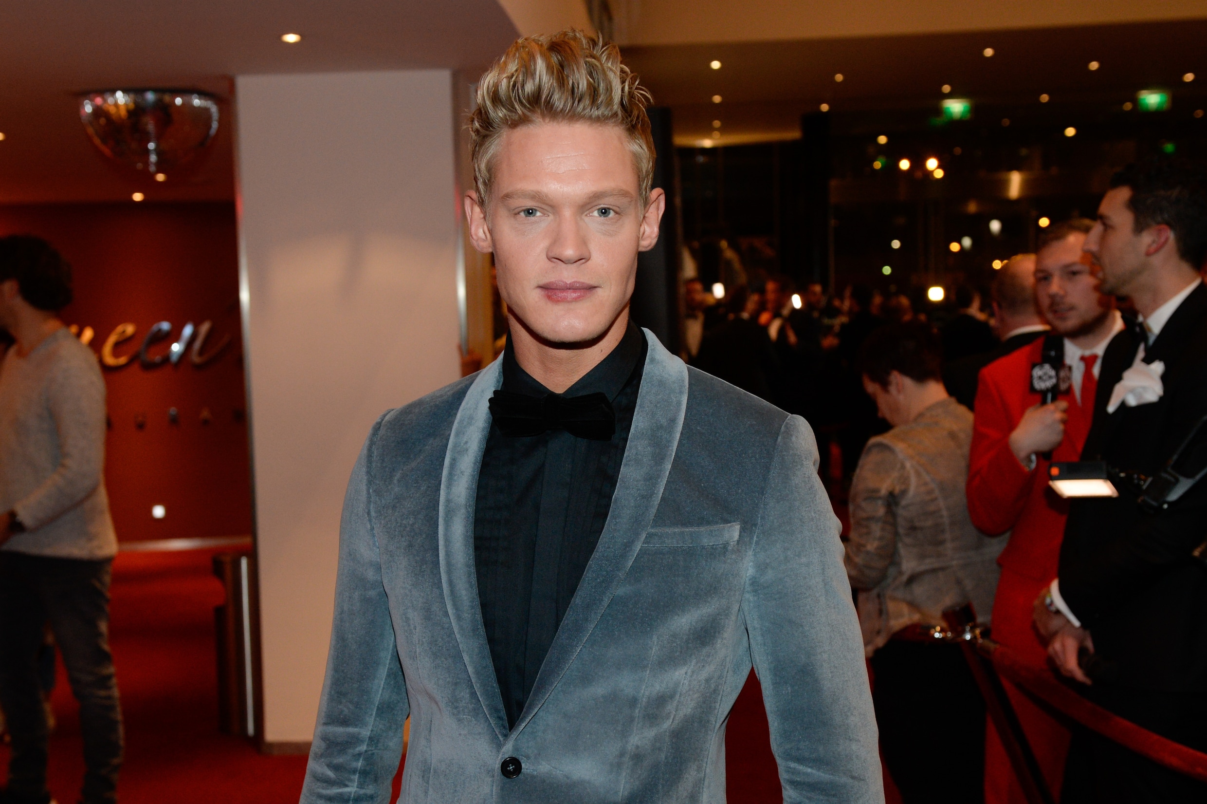 Surprise: Ferry Doedens lanceert nieuwe single - Flair - Voor jou, over ...