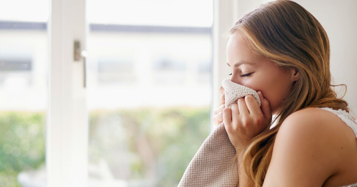 Weten of je stinkt? Met dit trucje kun je jezelf ruiken - Flair - Voor ...