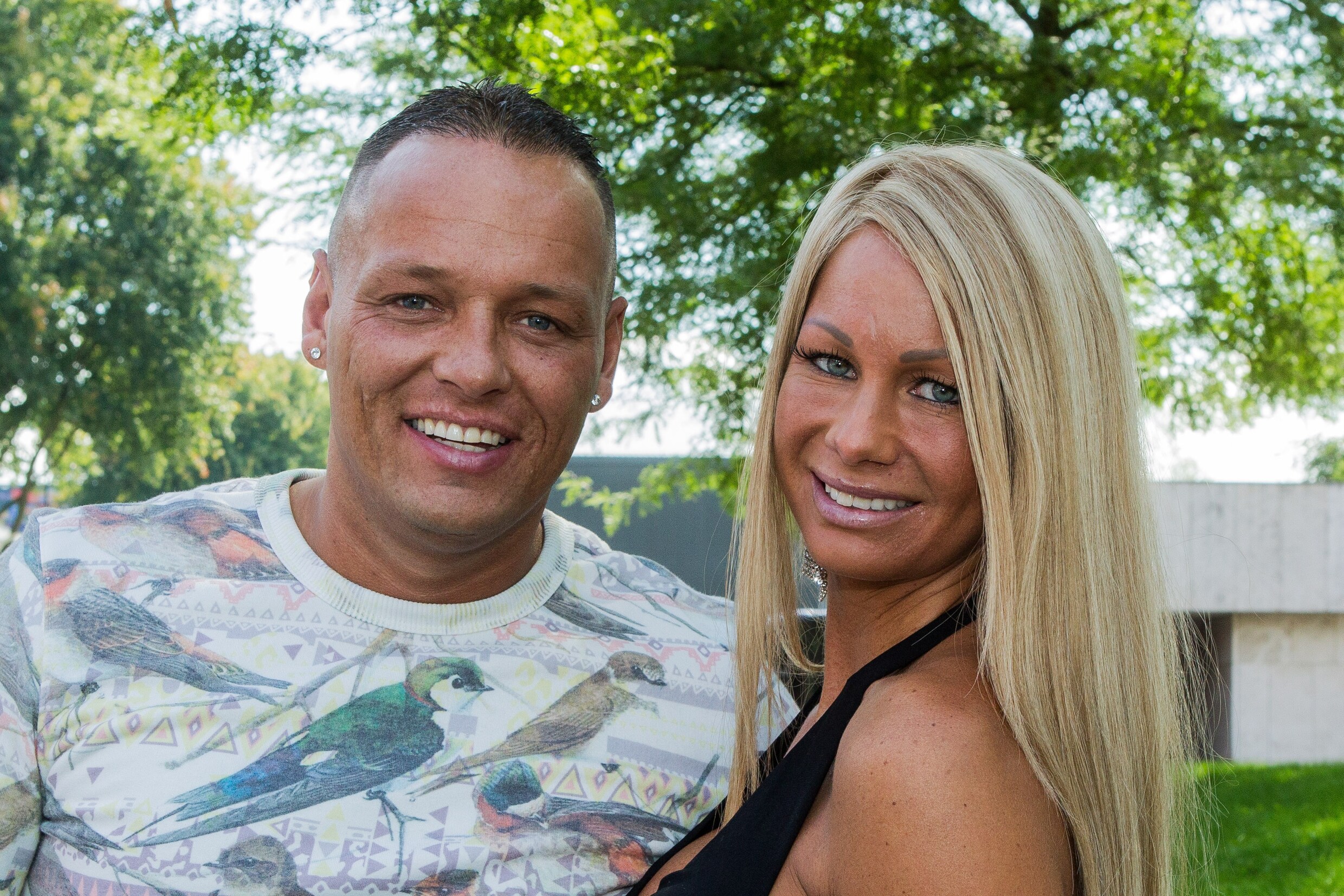 Auto van Barbie en Michael in brand gestoken - Flair - Voor jou, over ...