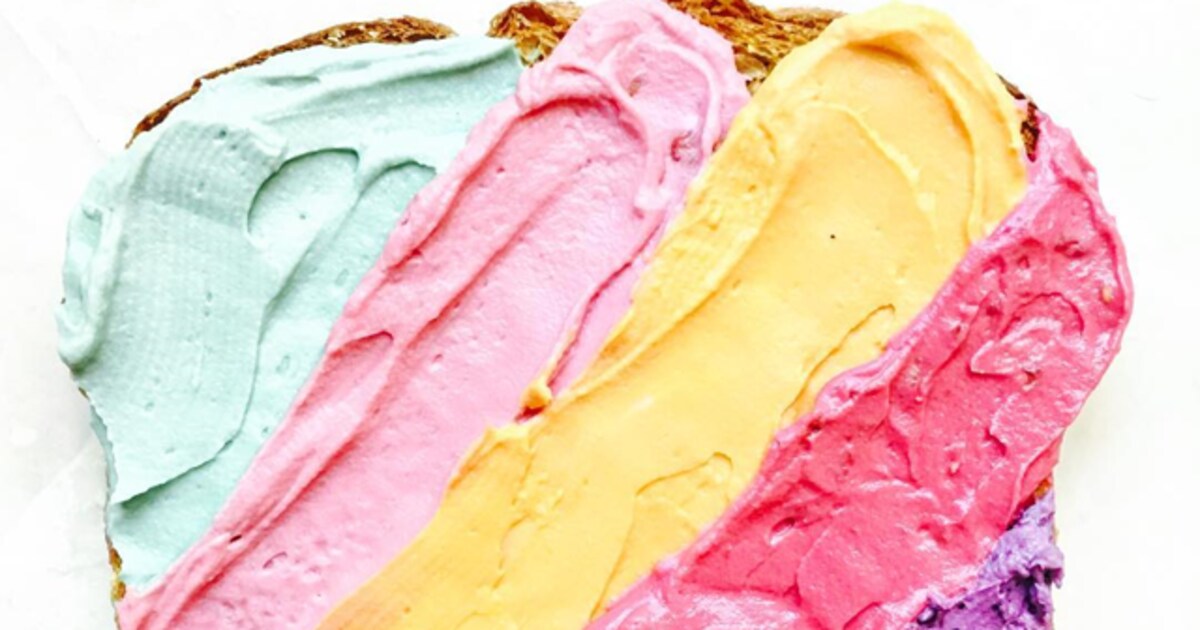 Vergeet die boterham met choco, unicorn toast is het ontbijt van je ...