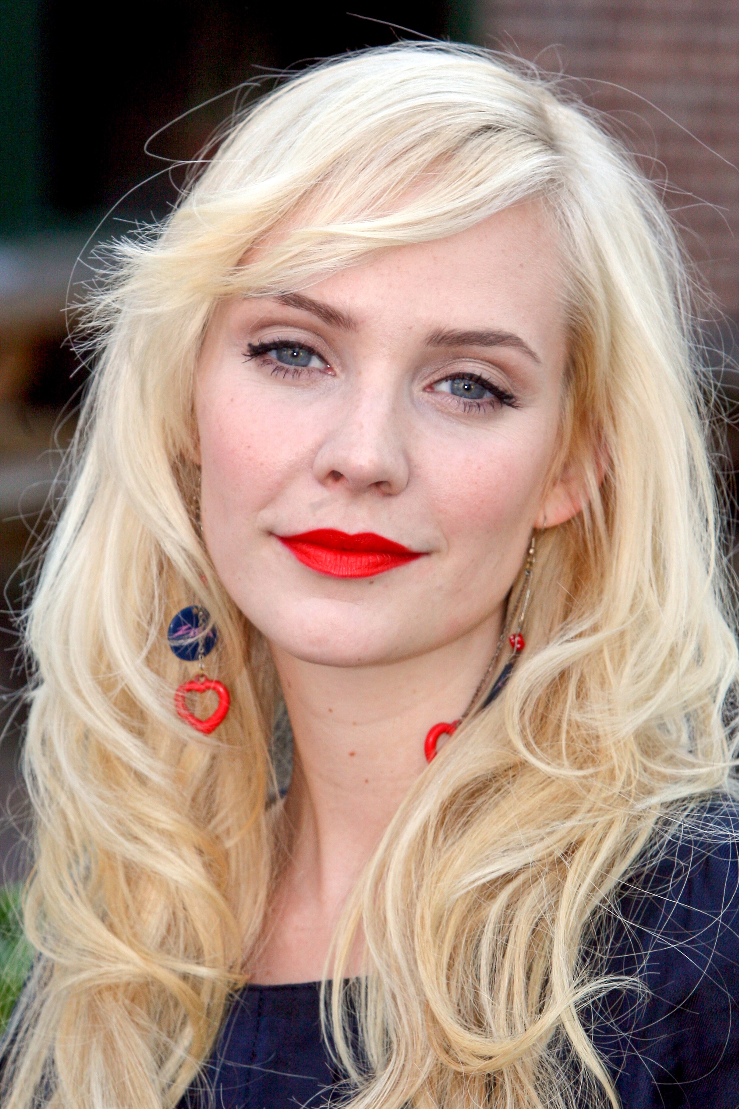 Zien: de nieuwe coupe van Bracha van Doesburgh - Flair - Voor jou, over ...