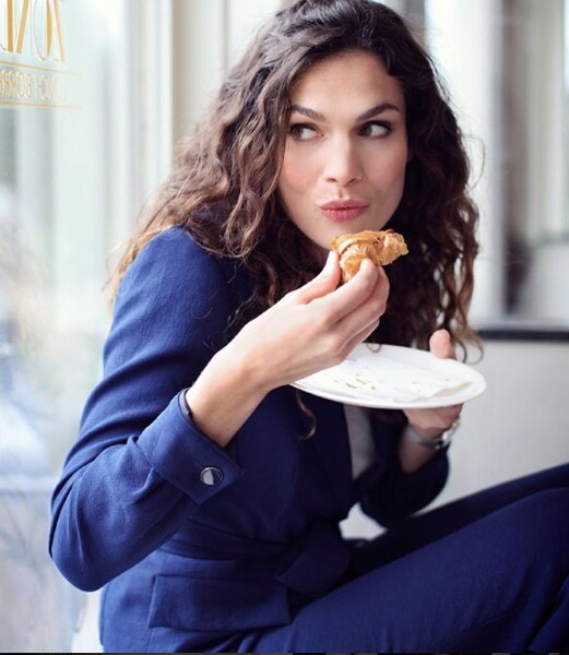 Anna Drijver showt babybuikje - Flair - Voor jou, over jou | Flair