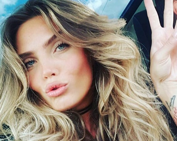 Oelala: Kim Feenstra deelt spannend kiekje met Geraldine Kemper - Flair ...