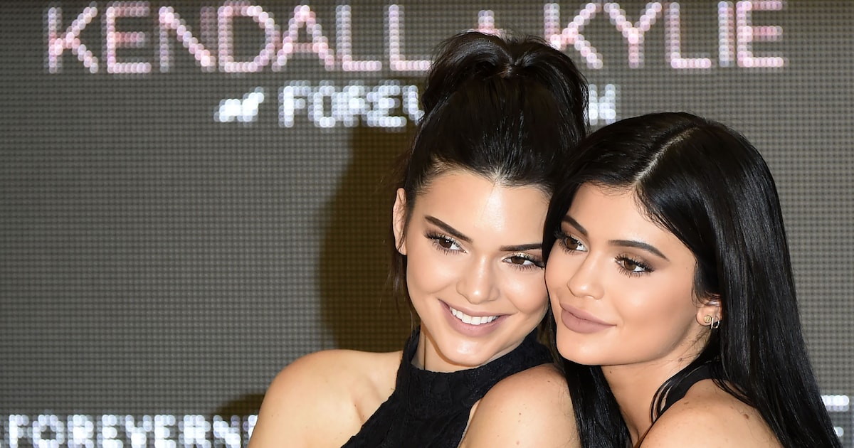 Zien: Kendall en Kylie Jenner onthullen hun nieuwe modecollectie! - Flair - Voor jou, over jou ...
