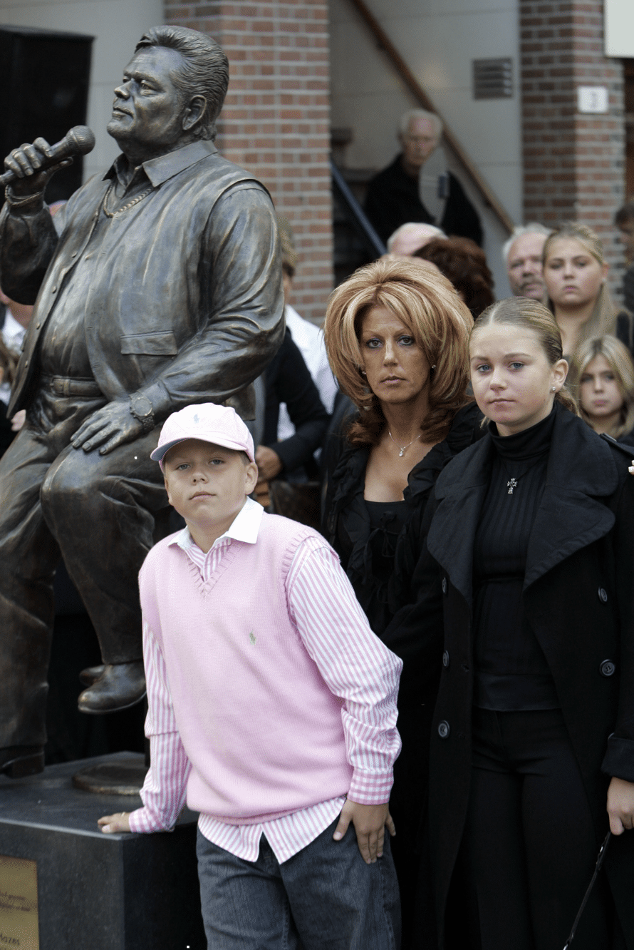 Uit de oude doos: dít is hoe Rachel Hazes er vroeger uitzag