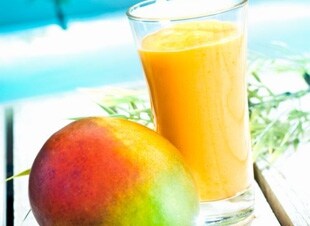Gele mango ananas smoothie | Flairathome.nl