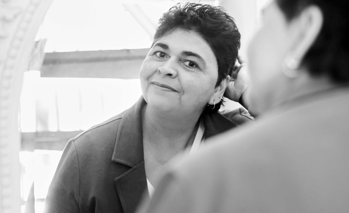 Mirjam (49) vond haar familie: ‘Mijn identiteit werd me twee keer ...