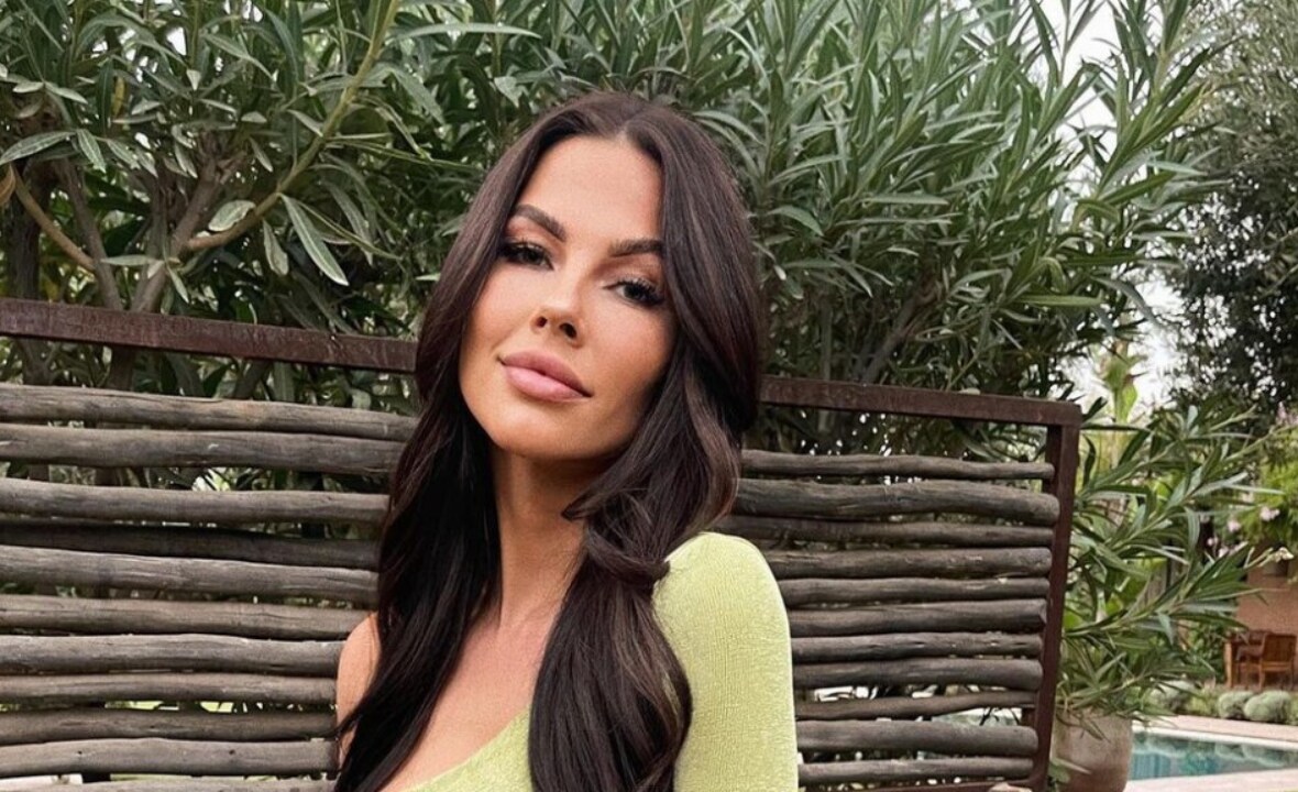 ‘Love Island’-ster Rowena deelt het geslacht van haar baby | Flair