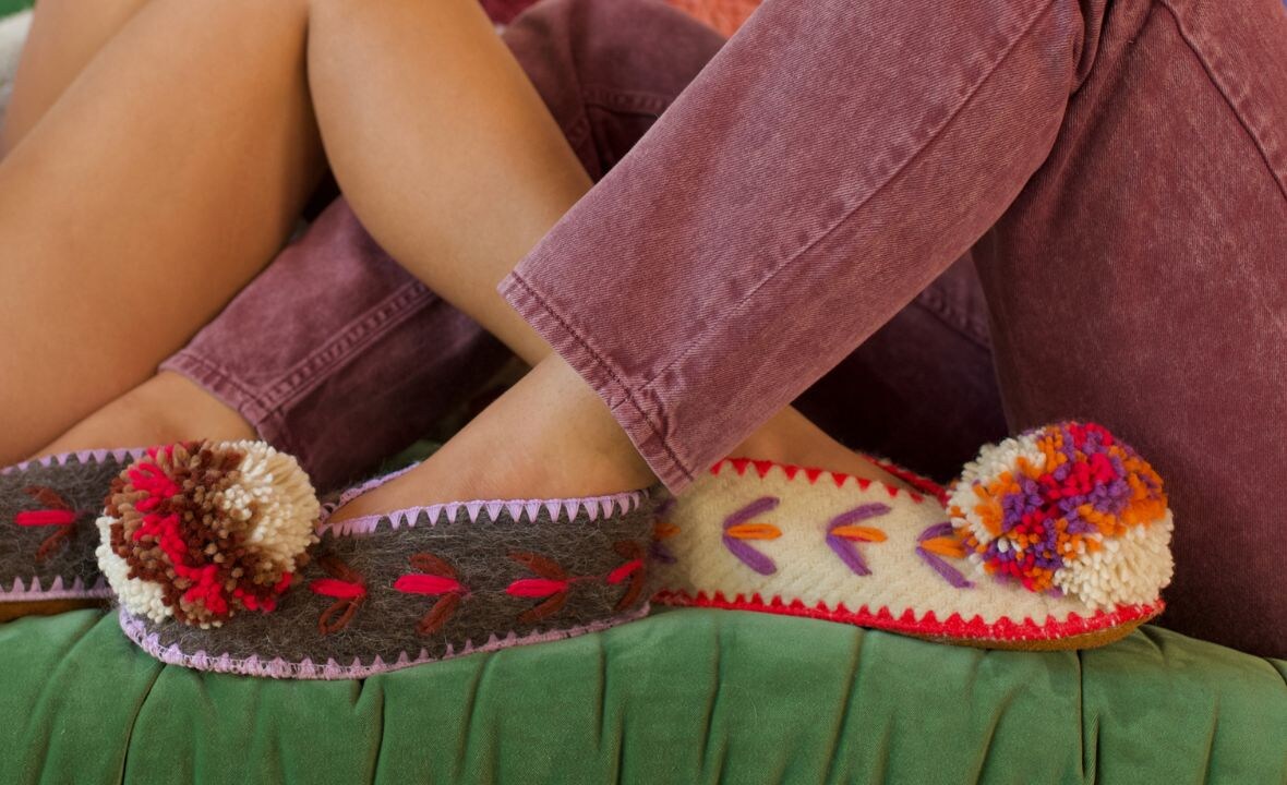 Winactie: maak kans op 5x super leuke sloffen van Give A Pon | Flair