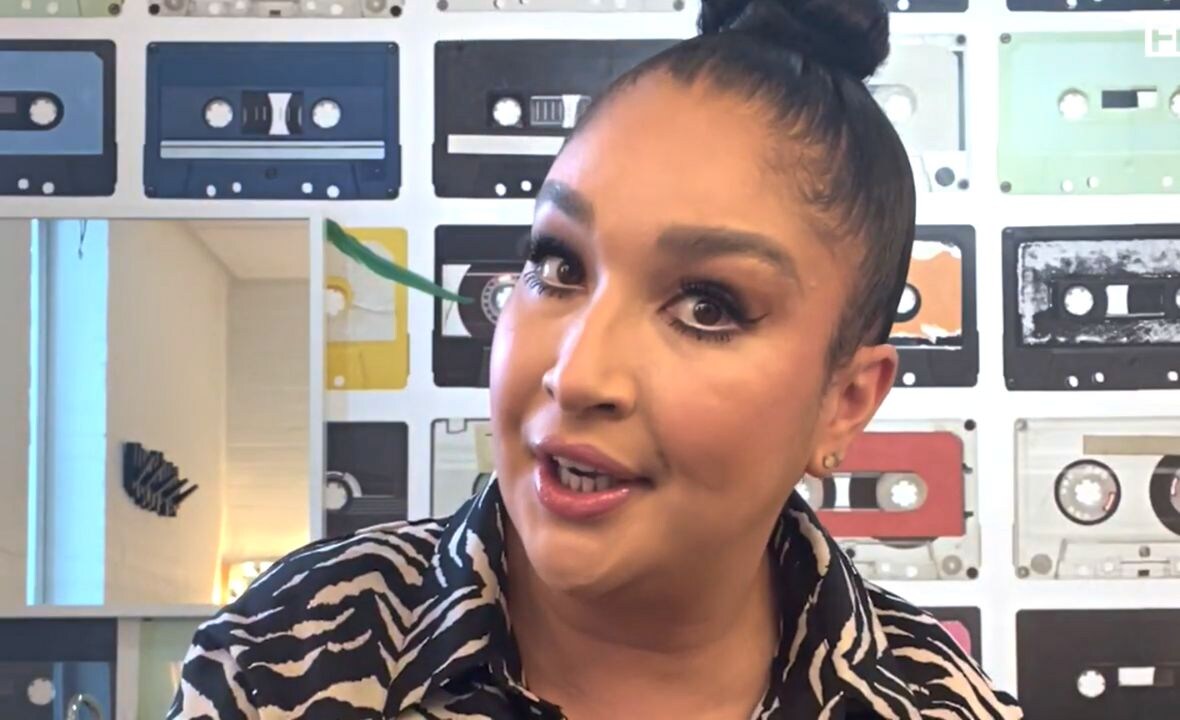 Peptalk Soundos: ‘Ik heb een summer body en jij ook’ | Flair