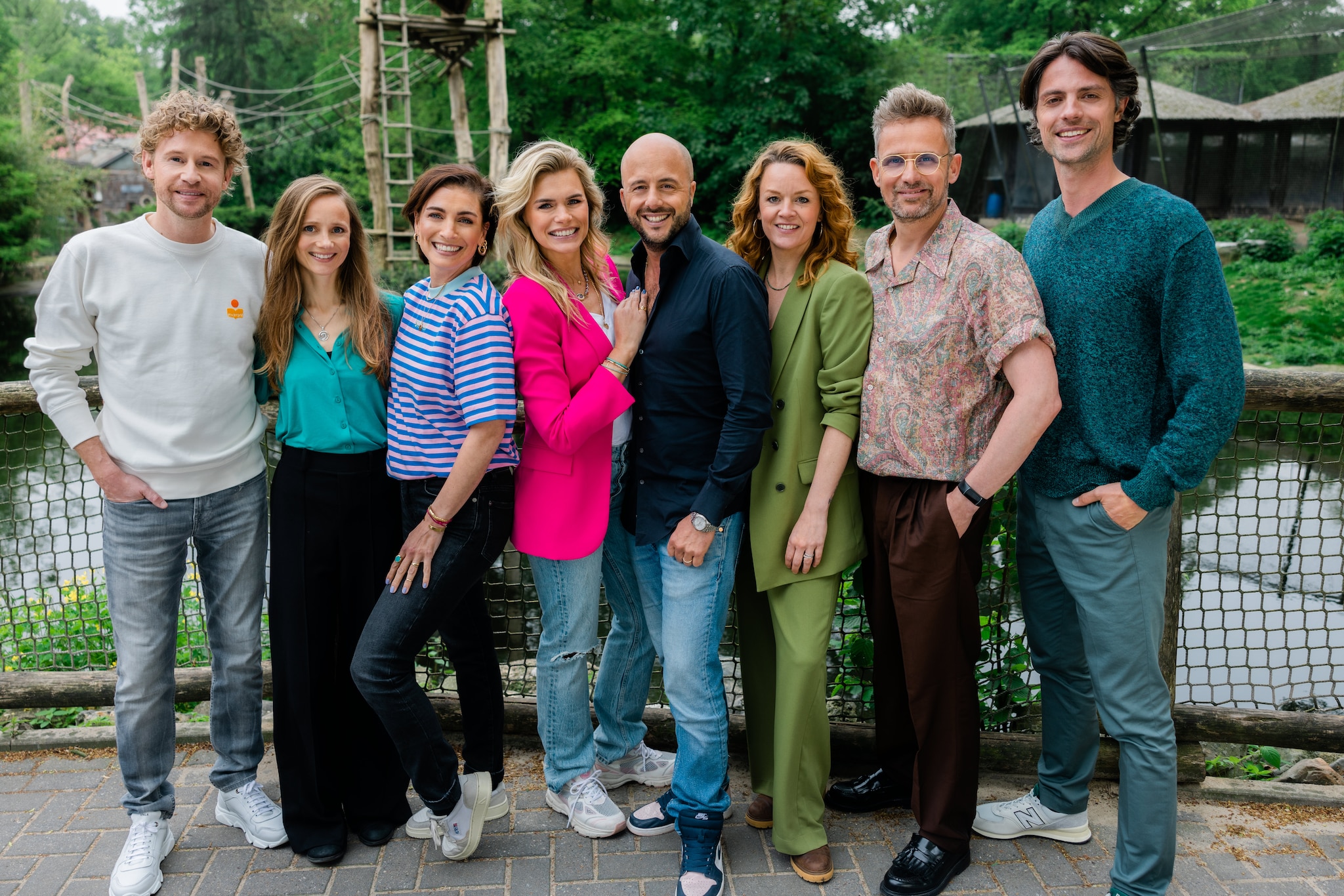 Acteurs van ZOOP konden het goed met elkaar vinden: ‘Af en toe getongd ...