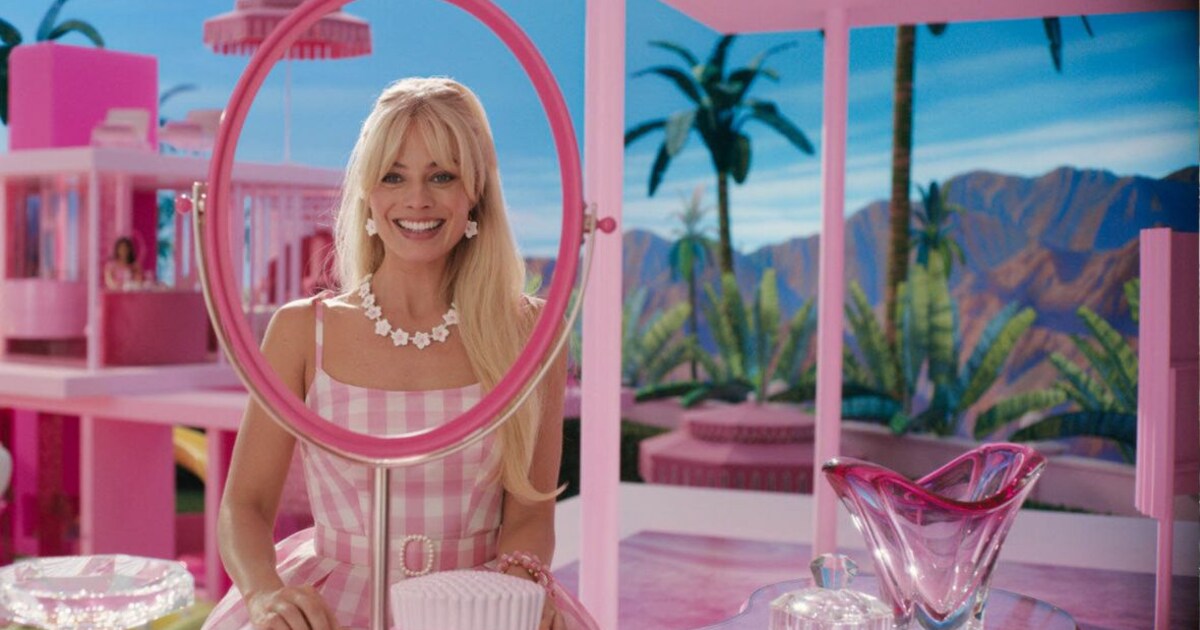 Dit is hoe je in het iconische Barbie Droomhuis kan overnachten | Flair