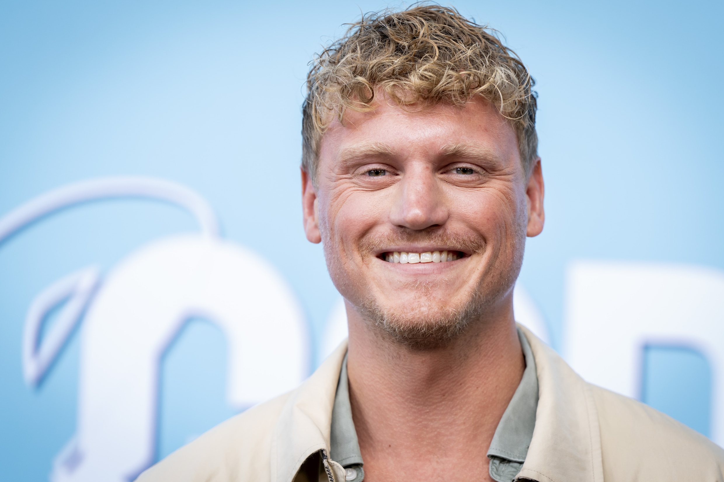 Kaj Gorgels onthult dít detail over naam van zijn ongeboren zoontje | Flair