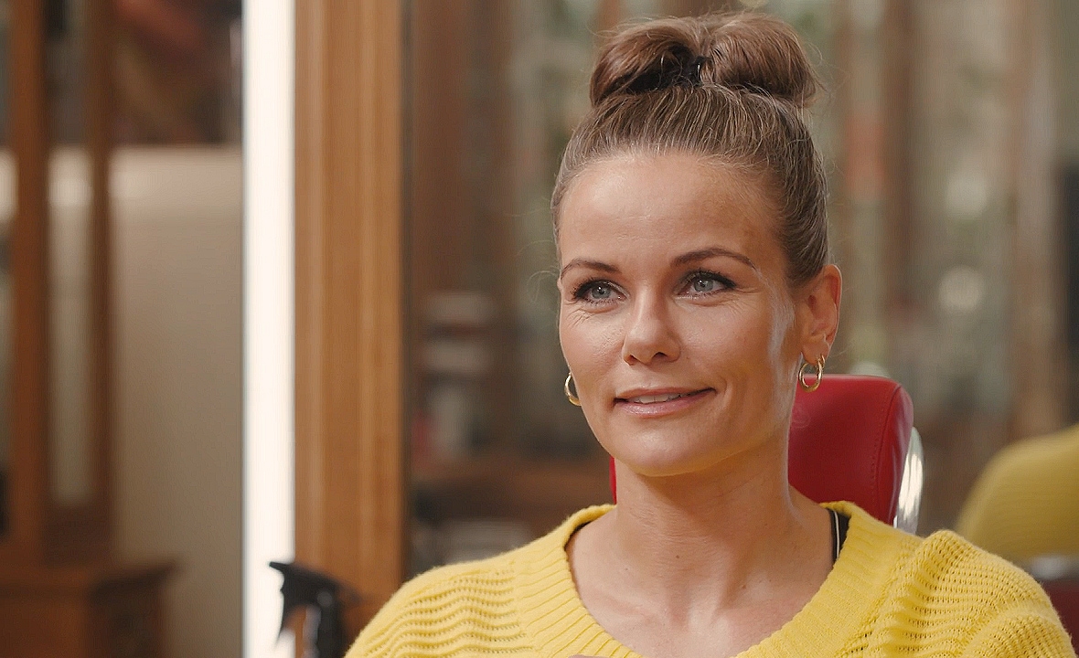 Angela Schijf over haar eetstoornis in ‘De Geknipte Gast’ | Flair