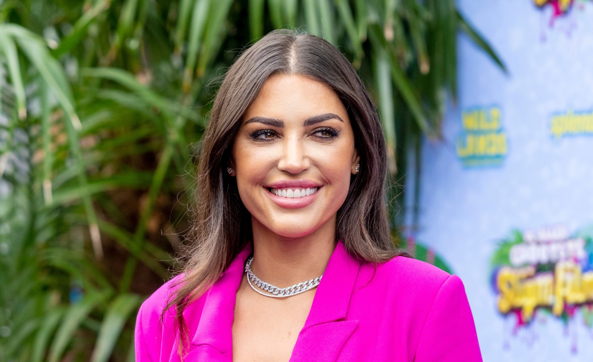 Yolanthe staat open voor relatie met meerdere personen: ‘Zolang het ...