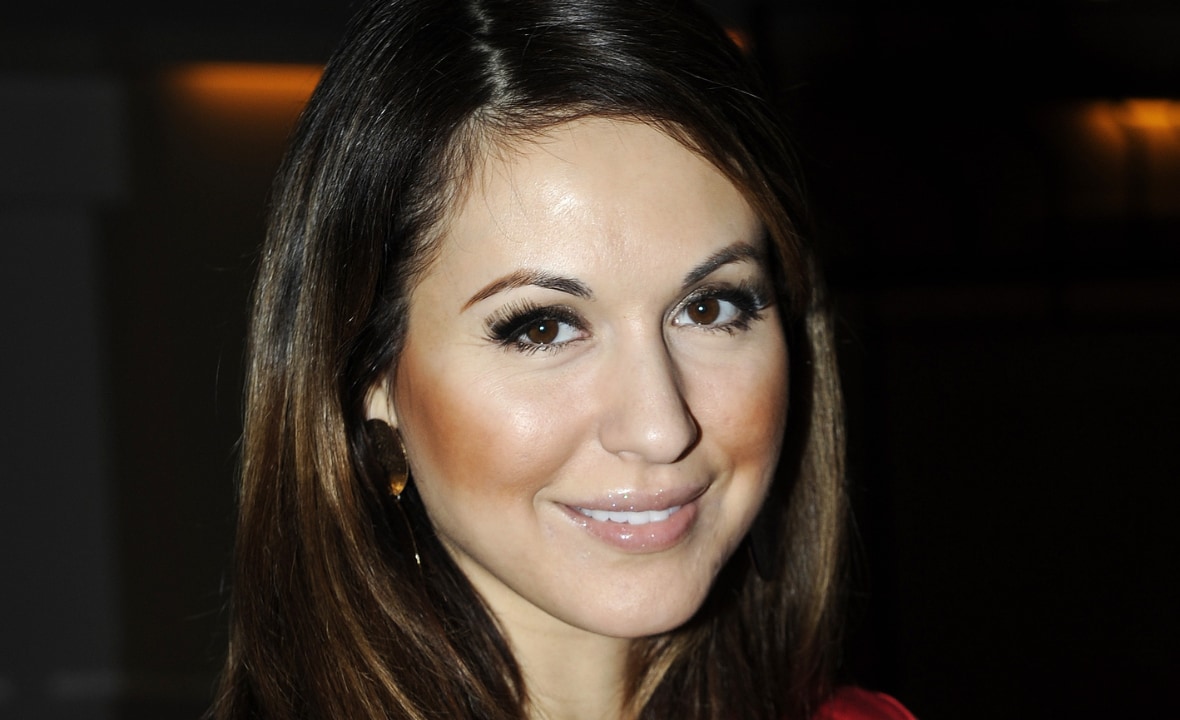 Zo zag Tamara Elbaz eruit voor plastische chirurgie | Flair