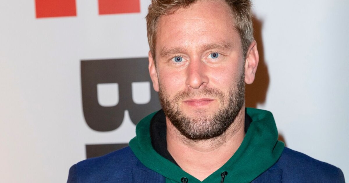 Zo zag presentator Tim den Besten er vroeger uit | Flair