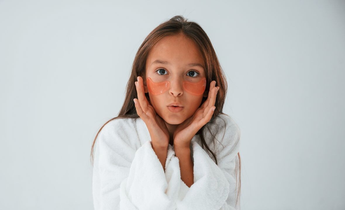 Make-up en maskertjes voor kids? Liever niet, zeggen experts | Flair