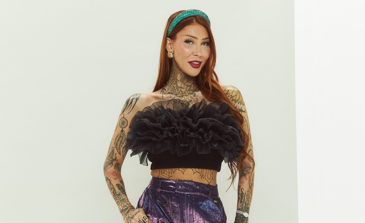 Jessie Maya bracht een boek uit over haar leven | Flair