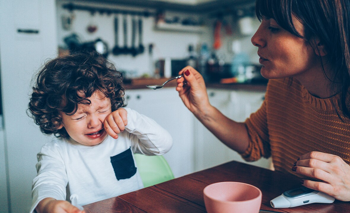Vragen aan Steven: ‘Je hebt je kind zelf aangewend alleen te eten met ...