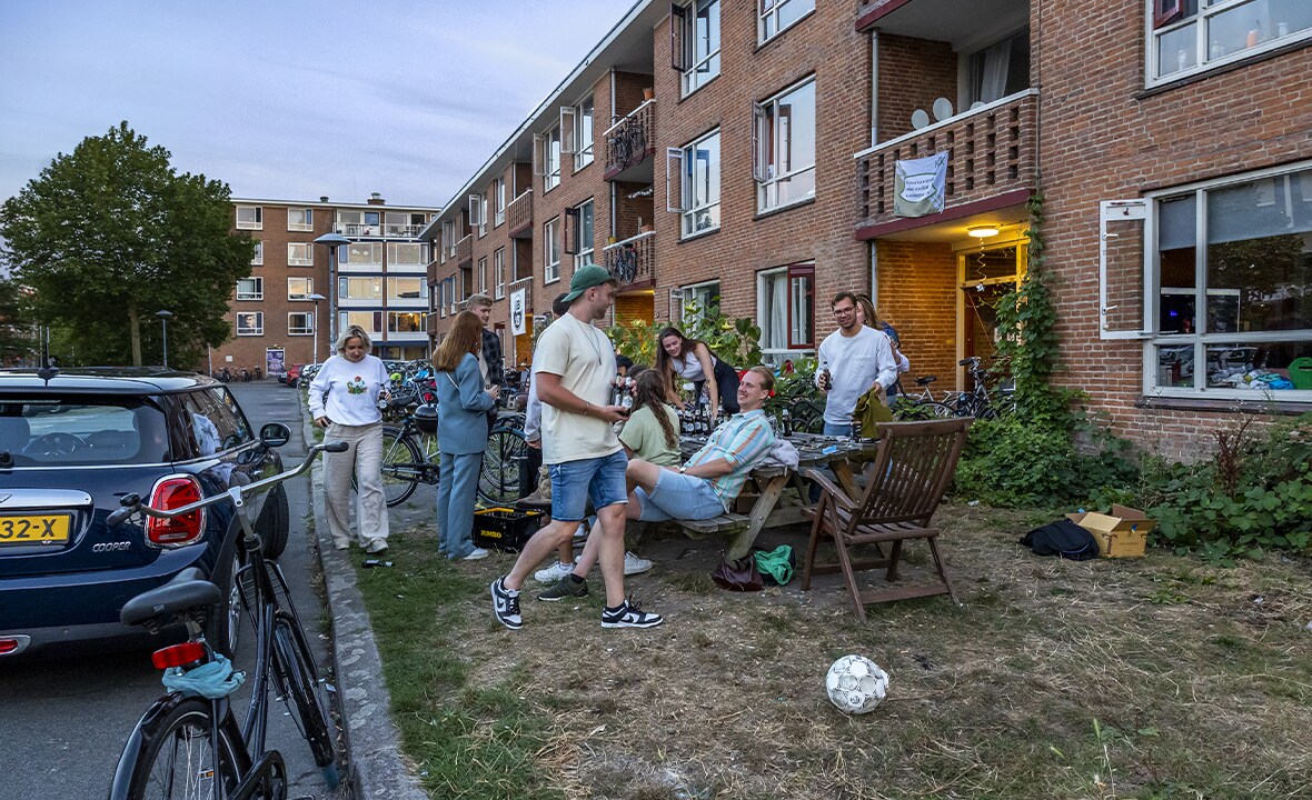 Opnieuw grensoverschrijdend gedrag bij studentencorps | Flair