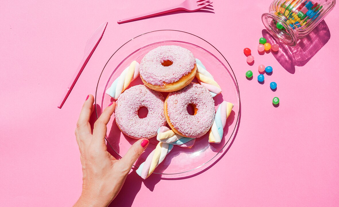 Dít gebeurt er met je hersens als je stopt met 't eten van suiker
