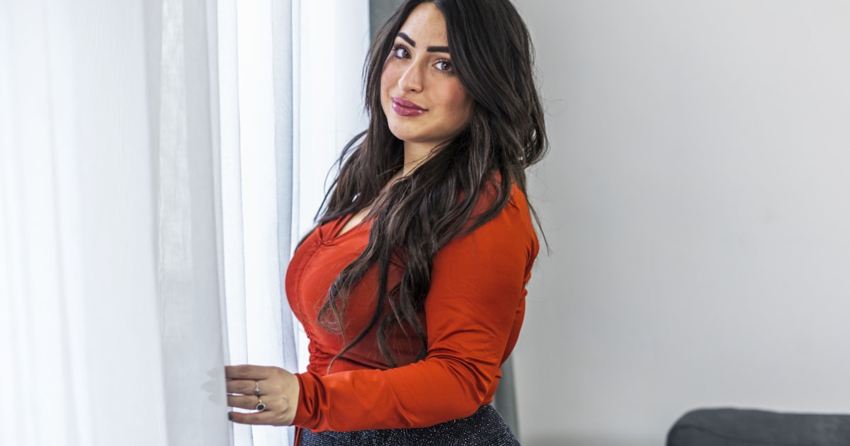 Lale Gül schrijft nieuw boek: ‘Voor mijn ouders ben ik dood’ | Flair