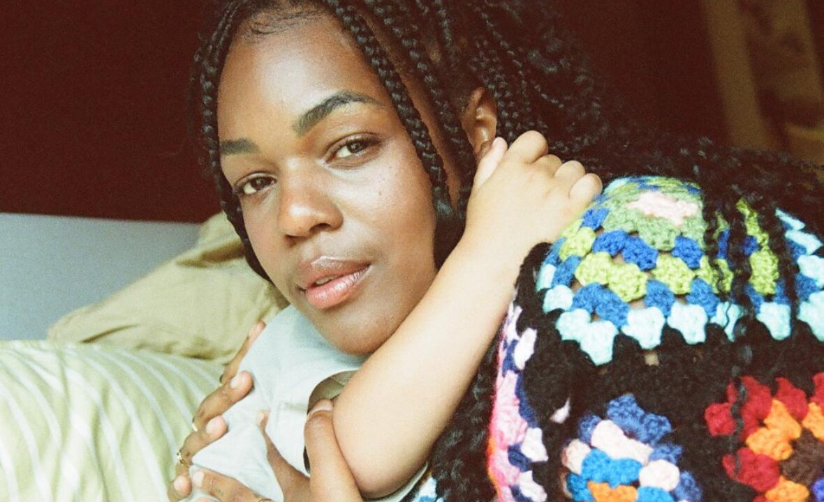 Mandy Woelkens over solo-moederschap: 'Je voelt je vaak alleen, maar ...