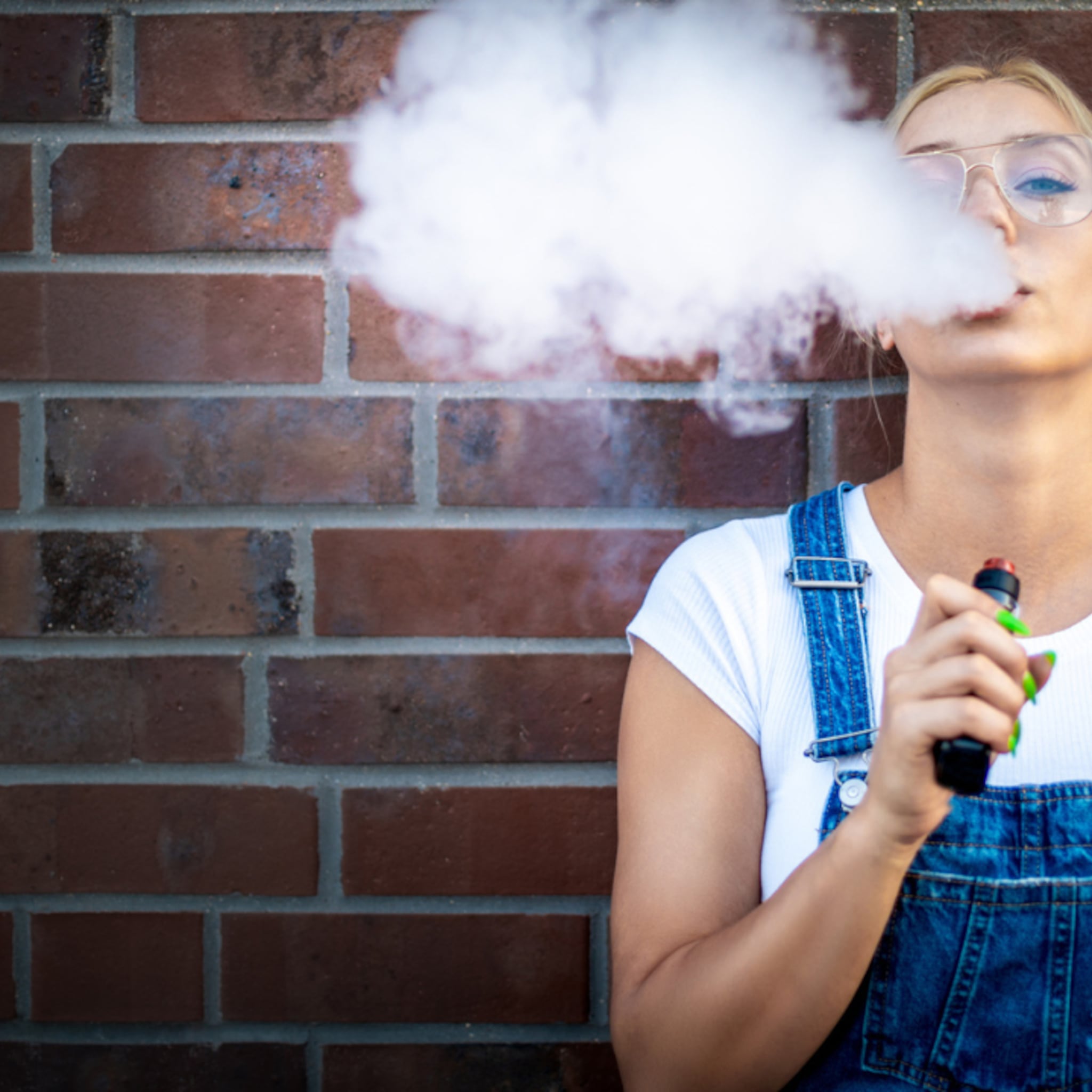 Is roken minder schadelijk dan vapen? Dit moet je weten