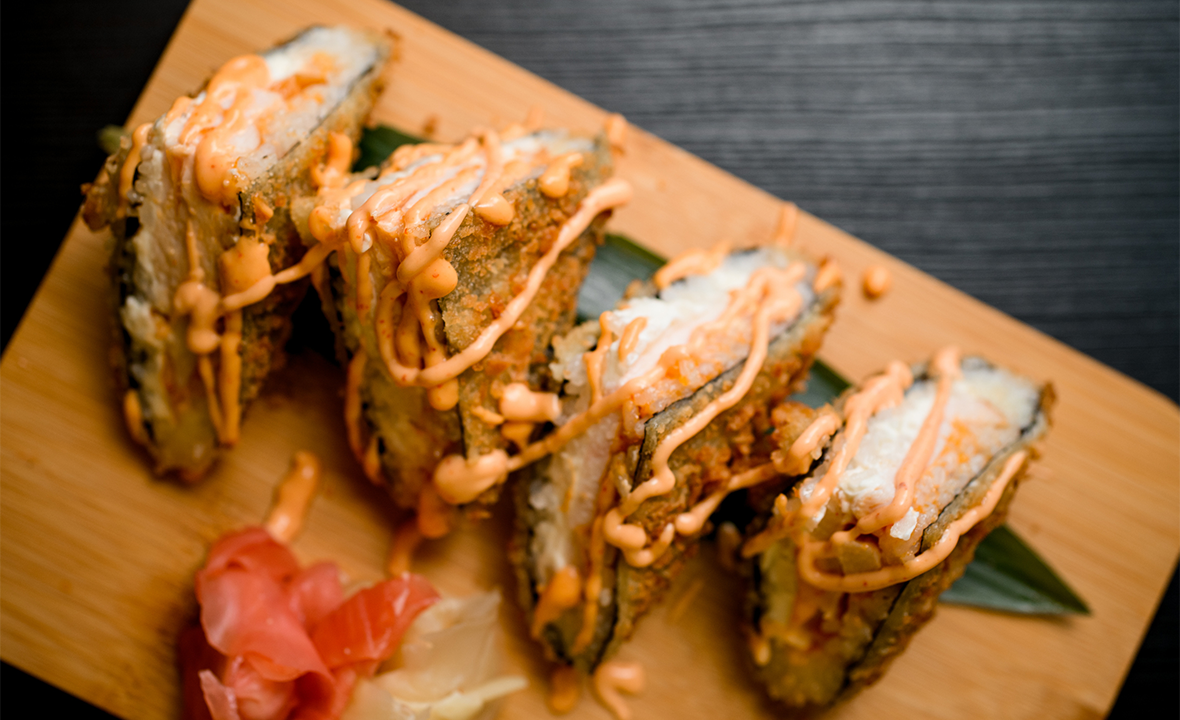 Zó maak je zelf de viral crispy sushi sandwich | Flair