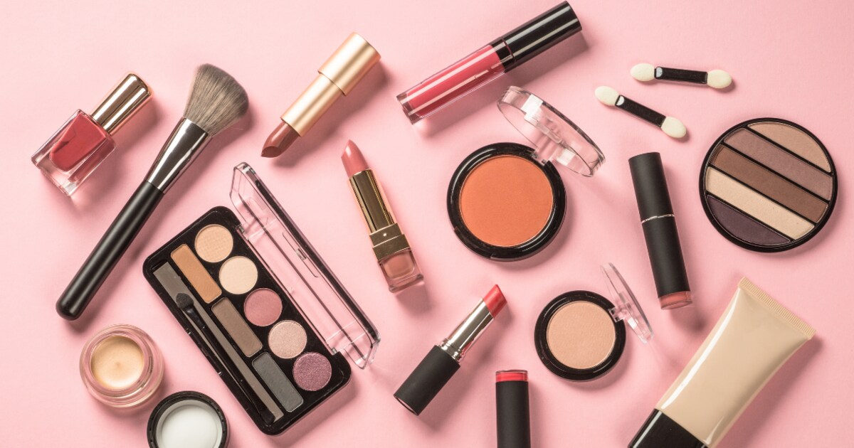 Viral TikTok-trend: met dít trucje kies je jouw make-upstijl | Flair