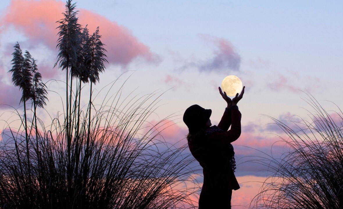 Slechter slapen door volle maan? Expert legt het uit | Flair