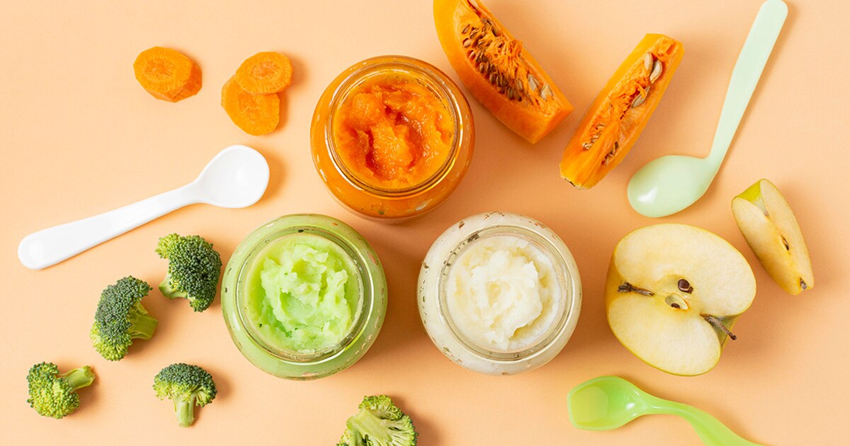 Wat is veiliger: kant en klare potjes of zelf koken voor je baby?