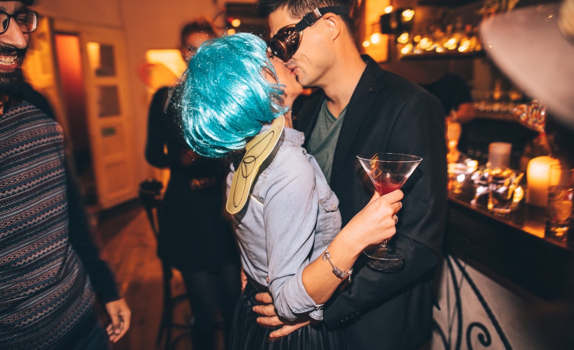 Potje zoenen tijdens carnaval? Hier is het allemaal goed voor