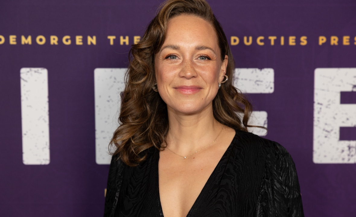 Anouk Maas krijgt de hoofdrol van haar leven: ze is zwanger!