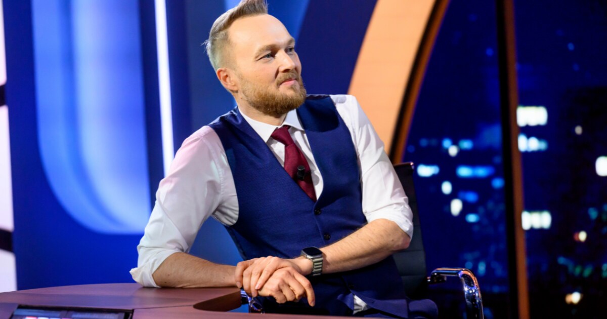 Arjen Lubach maakt tv-transfer: nieuw programma, vertrouwd team | Flair