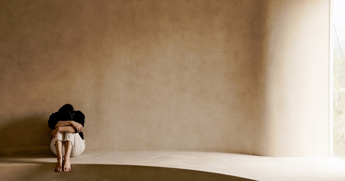 Isabel (42) wordt geghost door haar eigen dochter | Flair