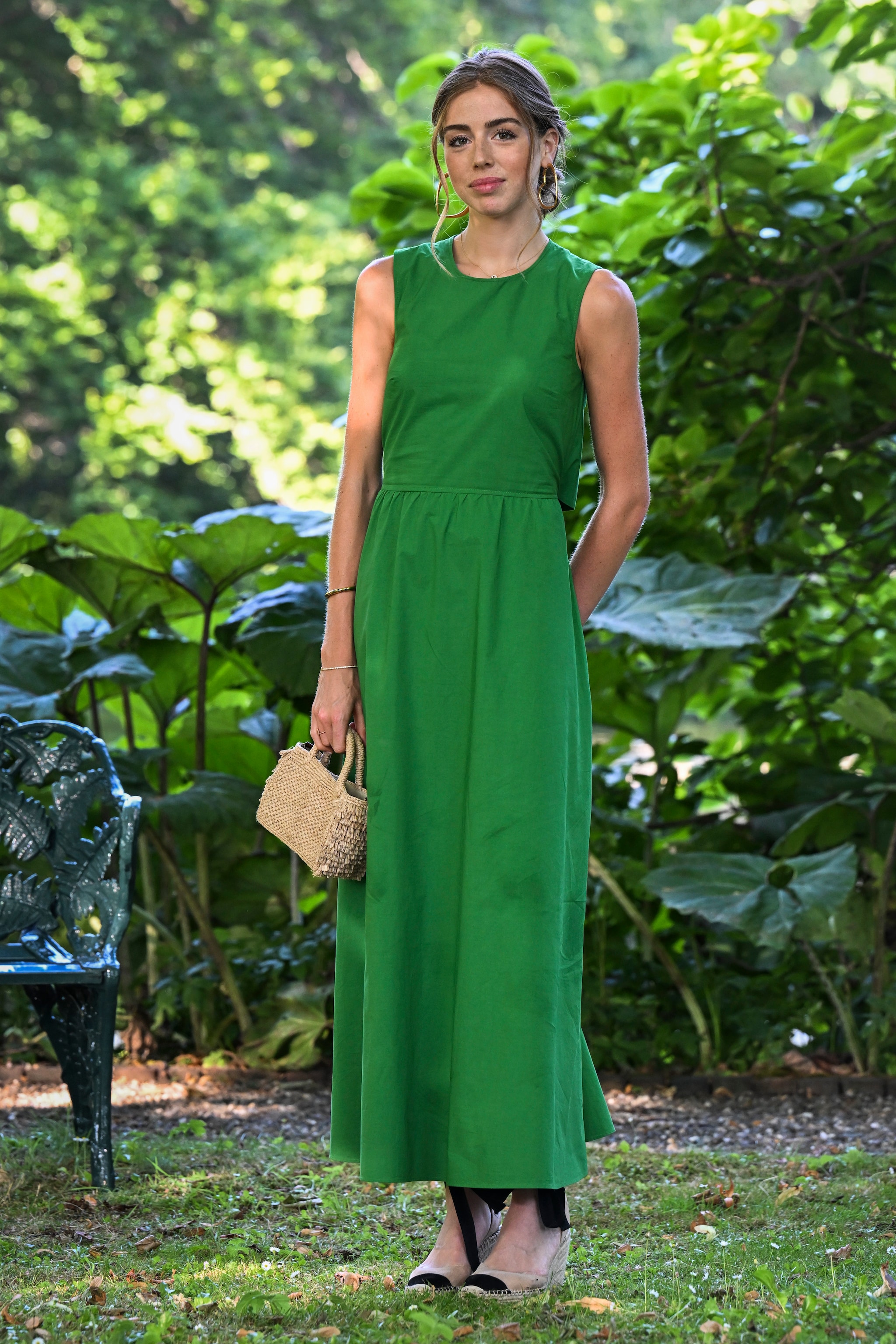 Royal look: hier scoor je de groene jurk van Alexia