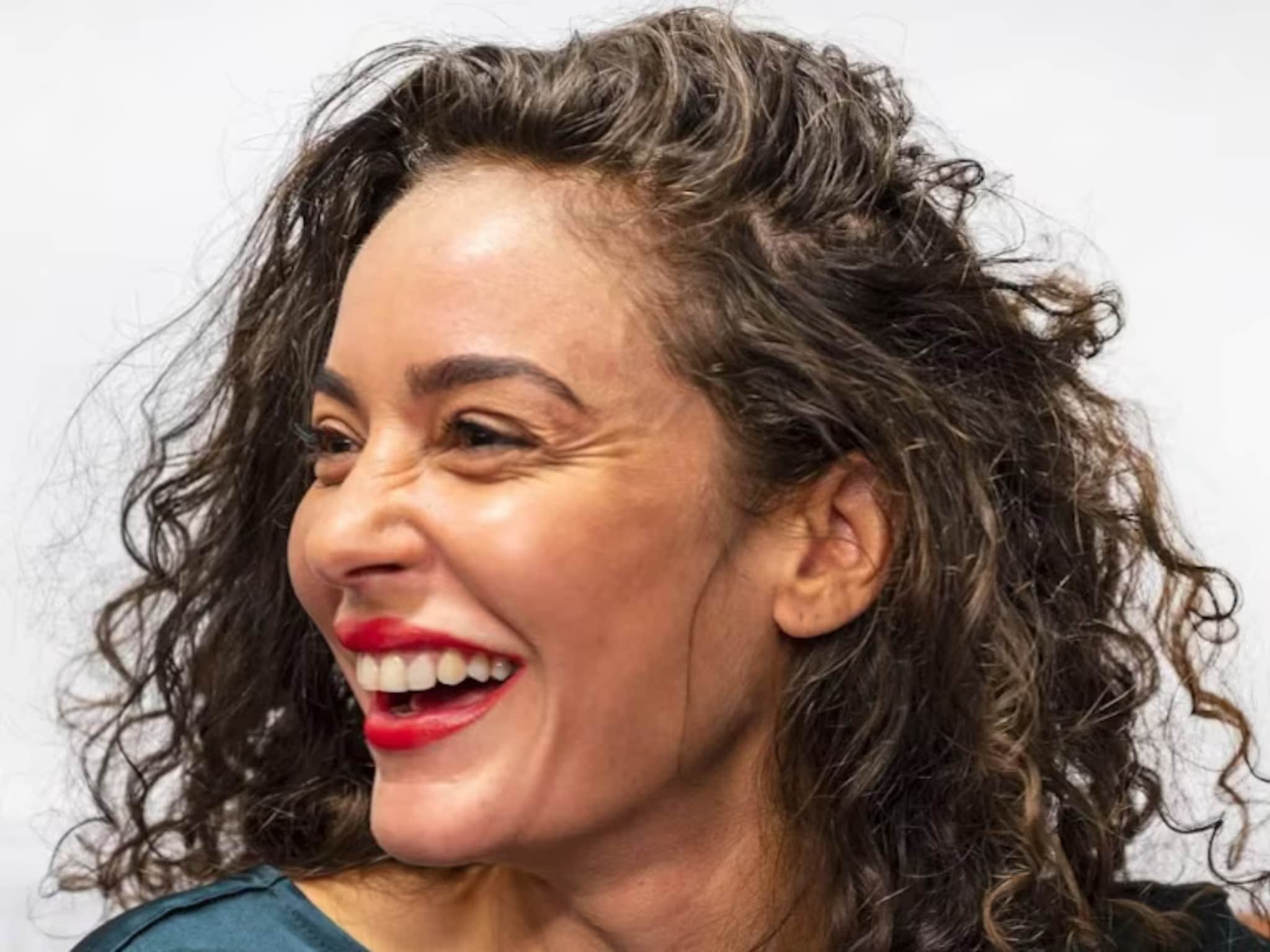 Fajah Lourens zou het moederschap nu anders hebben aangepakt