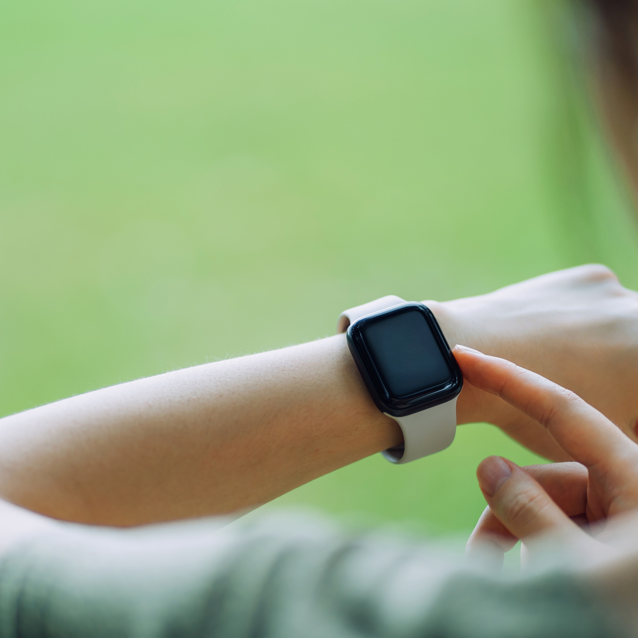 Mannengeheimen: ‘Ik begluur mijn naakte buurvrouw’