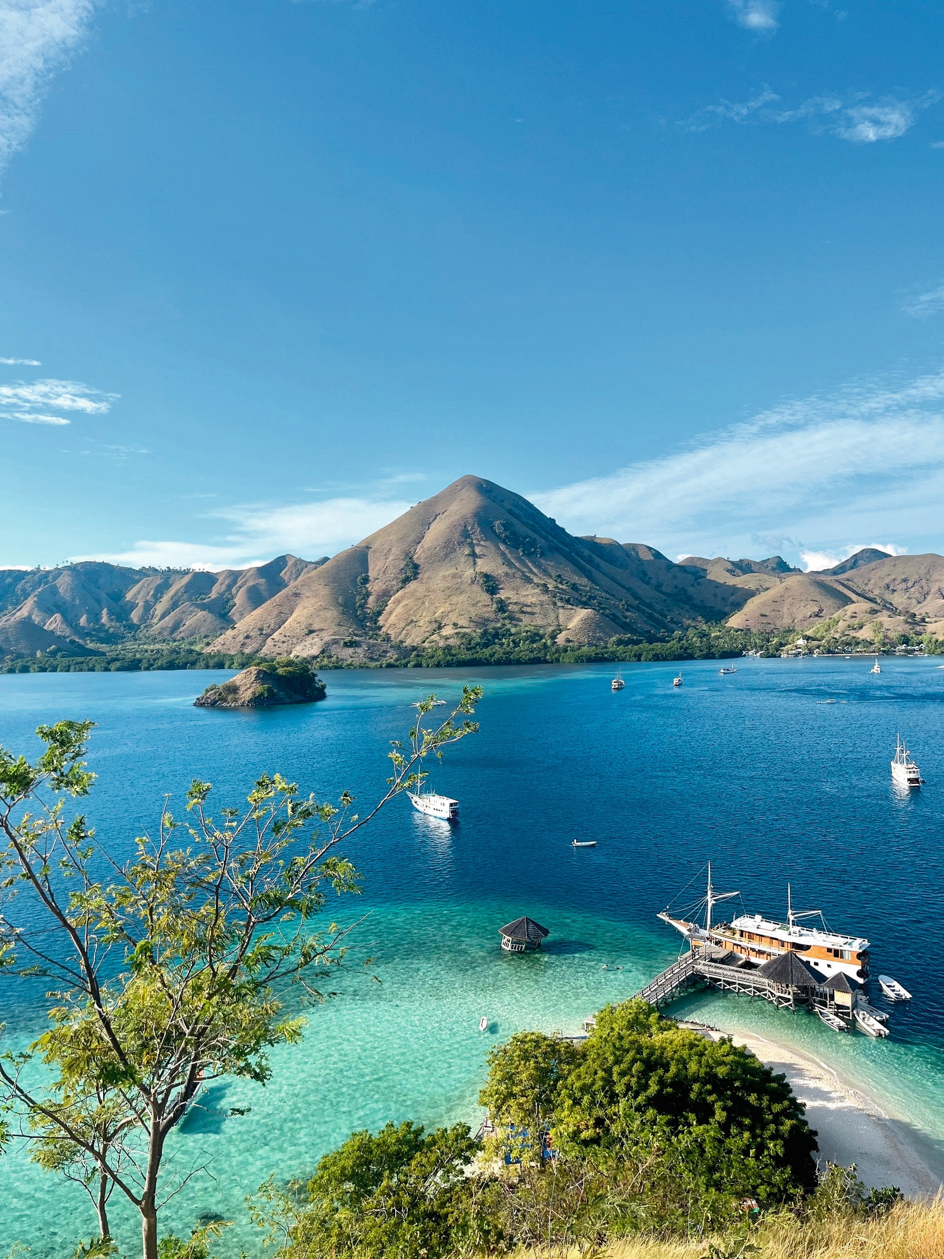 Knalblauw water en ‘draken’: deze eilanden wil je bezoeken